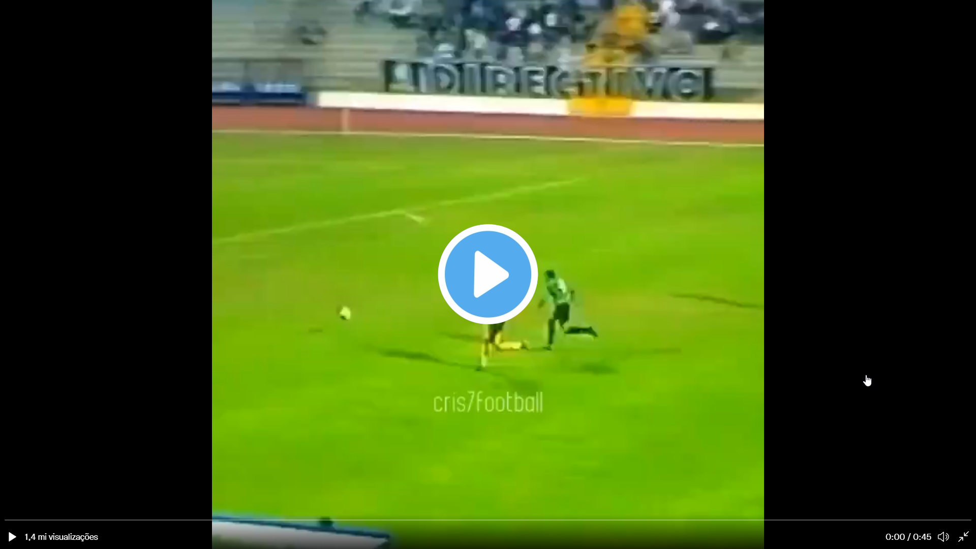Vídeo do primeiro golo de Cristiano Ronaldo como sénior torna-se viral